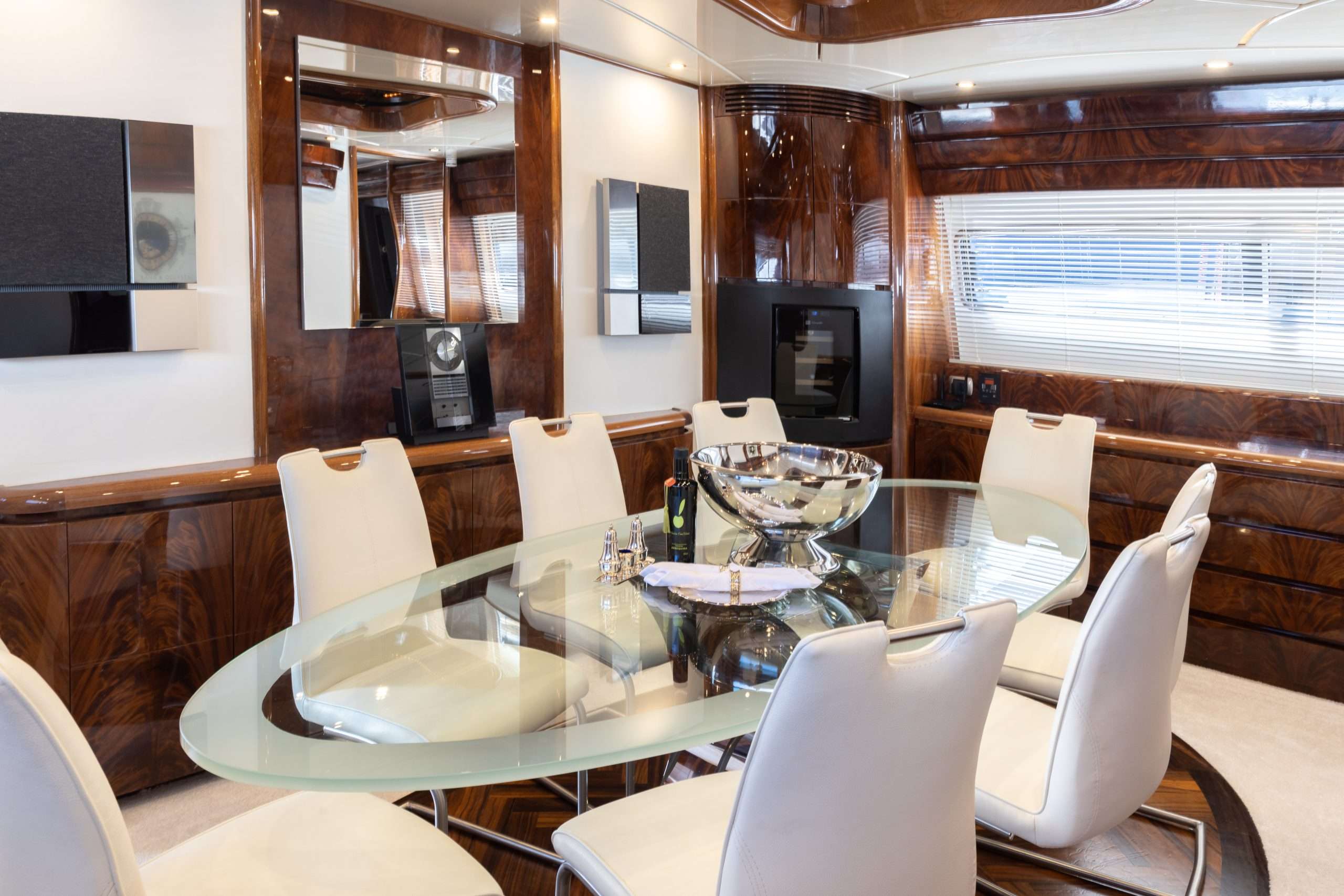 Malex Gallery - Yacht in Style